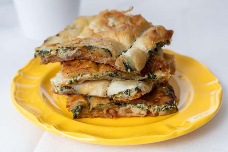 Athens: Traditional Greek Dining Experience with Local Wine - An In-Depth Look at What to Expect