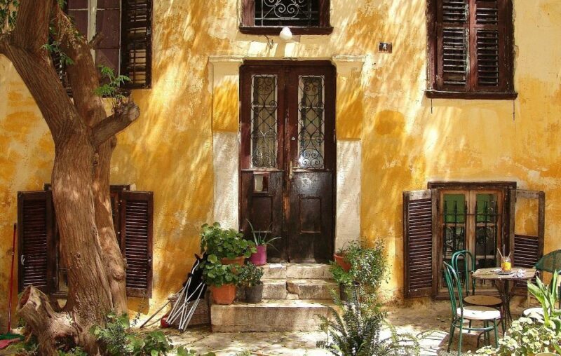 Athens:Acropolis - Historical Center Walking Tour in Spanish - Key Points