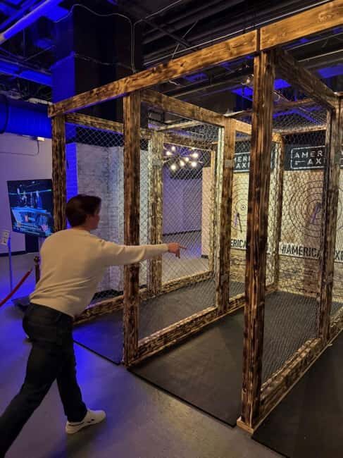 Atlanta: Axe Throwing Experience - What You Can Expect During Your Session