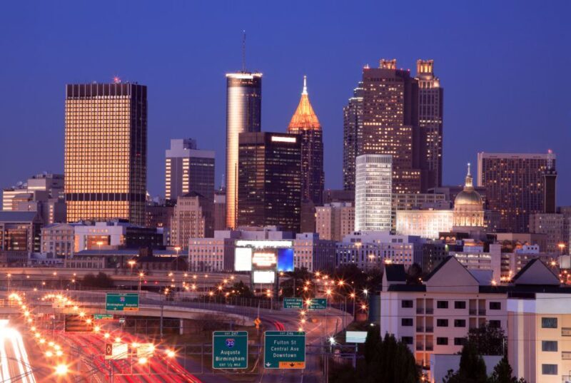 Atlanta: City Lights Night Tour with Photos & Dinner Stop - Key Points