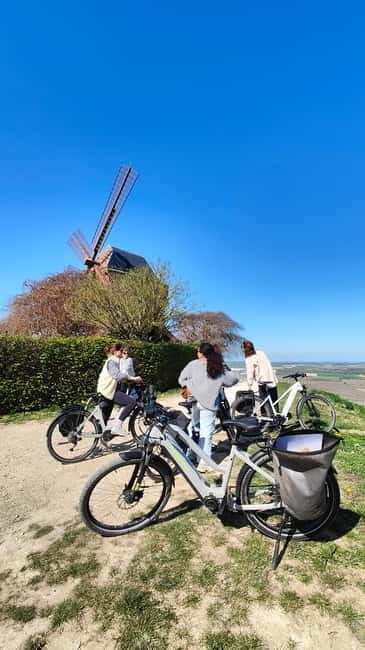Au départ de REIMS : Ebike tour with a local guide ! - A Closer Look: What to Expect from Your Champagne Ebike Tour