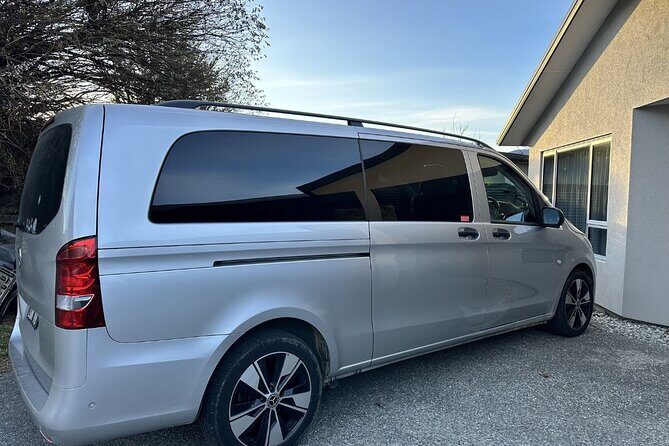 Auckland Airport/CBD Transfer 1-7 traveler (VIP/Luxury Vehicles) - Who Would Love This Service?