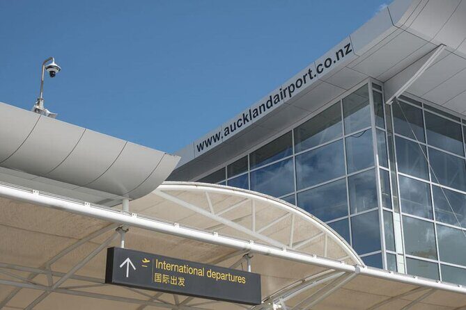 Auckland Airport Private Transfers (To/From Auckland City) - A Comprehensive Look at Auckland Airport Private Transfers