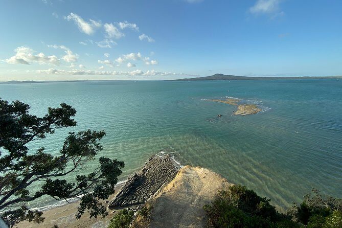 Auckland Coastal Experience - Small Group City & Beach Tour Incl. Wine Tasting - The Itinerary Breakdown: What You Can Expect