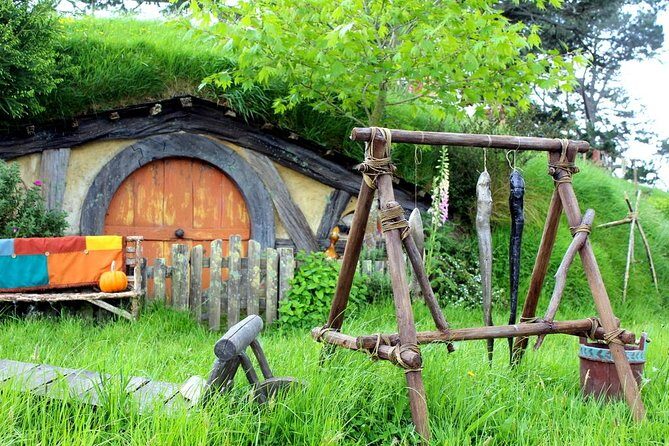 Auckland to Hobbiton Movie Set Private Tour - Is It Worth the Price?