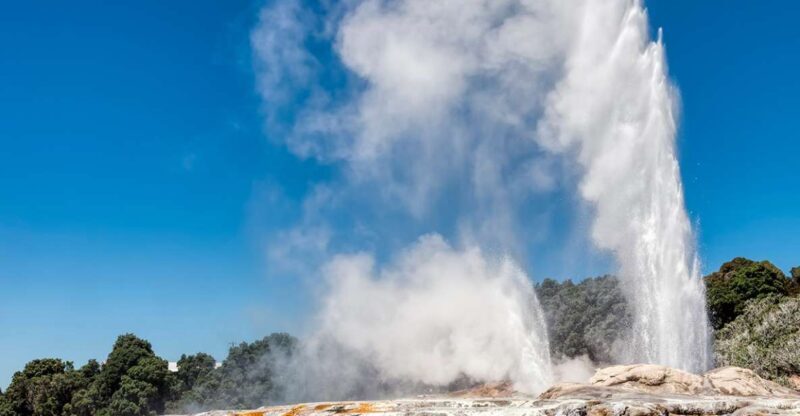 Auckland to Rotorua via Hobbiton One Way Small Group Tour - Frequently Asked Questions (FAQs)