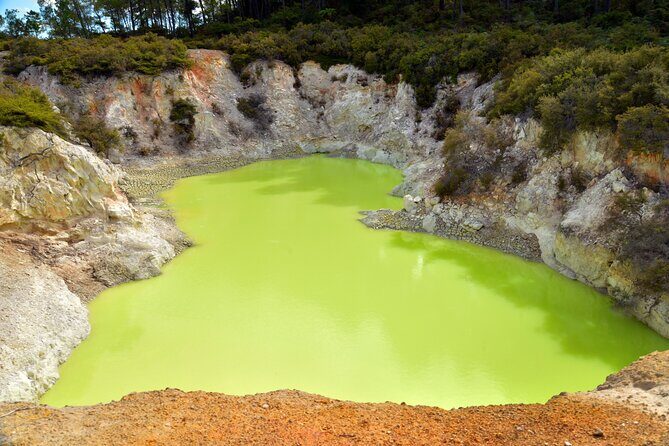 Auckland: Wai-O-Tapu, Polynesian Spa & Maori Haka Day Tour - A Deep Dive into the Experience