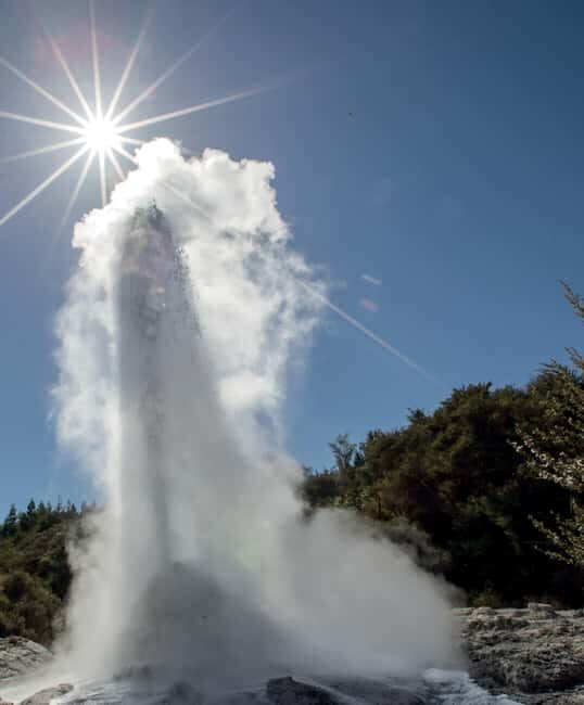 Auckland: Wai-O-Tapu, Polynesian Spa & Maori Haka - Who Should Consider This Tour?