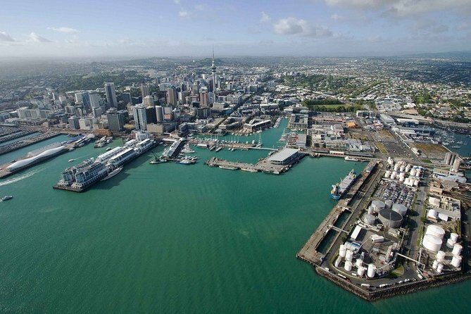 Auckland's heritage wine region & City Tours - What to Expect from the Transportation and Overall Experience