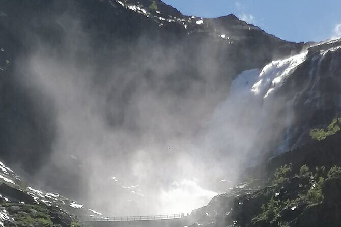 Audio-Guide Bus Tour at Scenic Routes of Åndalsnes to Trollstigen - FAQs