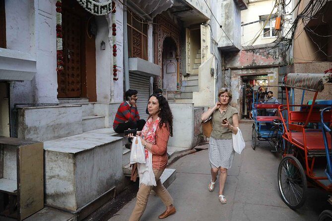 Audio Guide of Chandni Chowk Food, Delhi on HopOn India App - What Do Travelers Say?