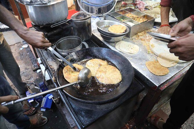 Audio Guide of Chandni Chowk Food, Delhi on HopOn India App - Who Should Consider This Experience?