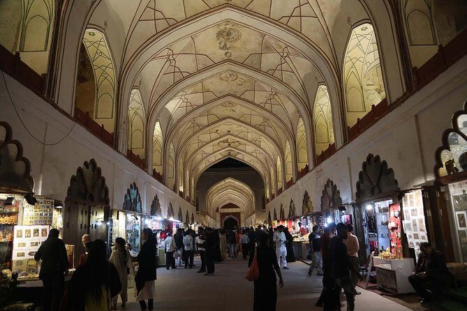 Audio Guided Tour Of Red Fort, Delhi on HopOn India App - Key Points