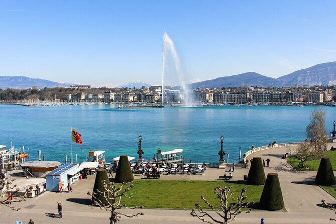 Audio tour to discover Geneva while tasting its Chocolates - An In-Depth Look at the Geneva Chocolate & City Tour