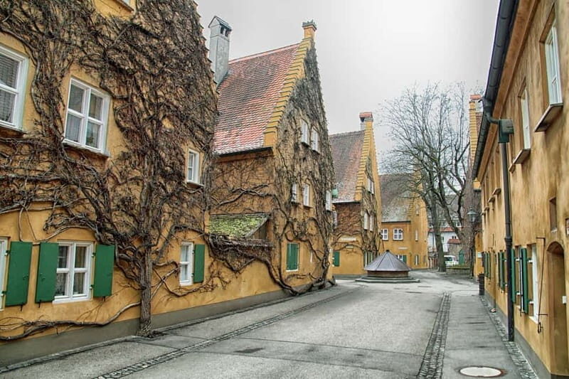 Augsburg: Private Christmas Market Walking Tour with a Local - Detailed Breakdown of the Itinerary