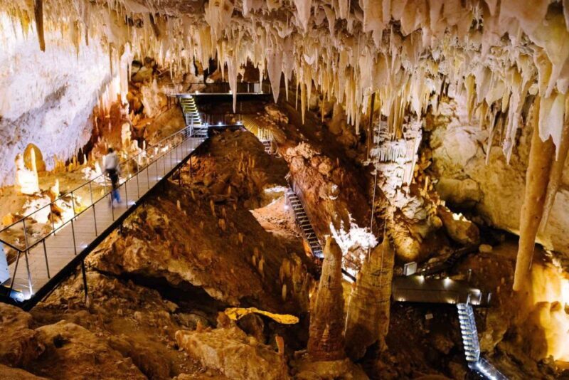 Augusta: Jewel Cave Fully-Guided Tour - The Guided Tour Experience