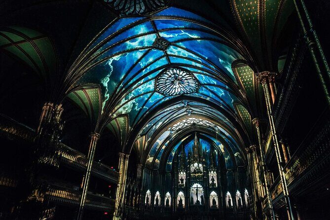 AURA experience at Notre-Dame Basilica and guided cruise - A Practical Review of the AURA Experience at Notre-Dame Basilica and Guided Cruise