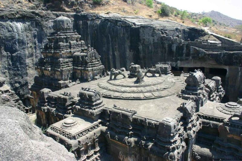 Aurangabad: Full-Day Tour of Ajanta and Ellora Caves - An Introduction to the Experience
