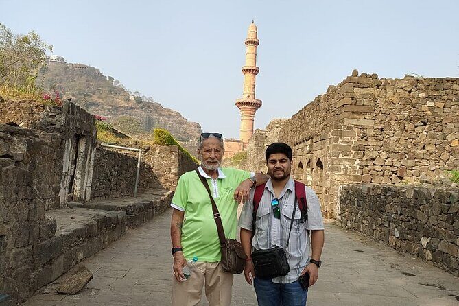 Aurangabad to Vadodara: Explore the Man-made Wonder of India - A Detailed Look at the Journey