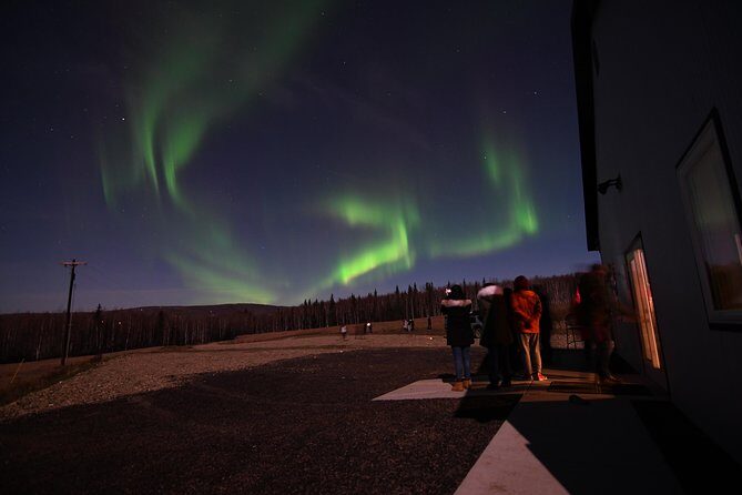 Aurora Lodge Viewing - The Transportation & Logistics