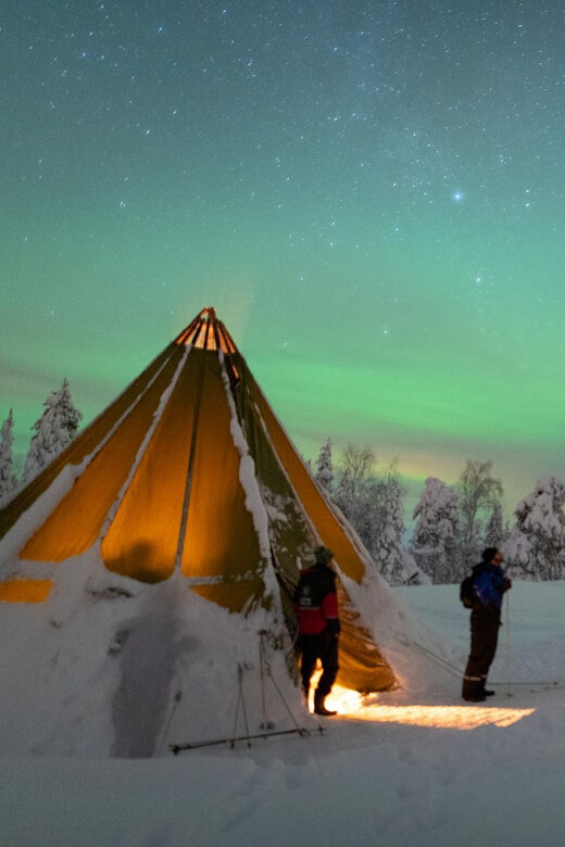 Auroras Northern Lights in Saariselka - Pick-up and Transportation