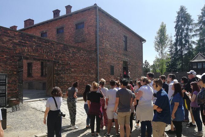 Auschwitz-Birkenau: Fast-Track Ticket & Guided Tour No Transfers - Who Is This Tour Best Suited For?