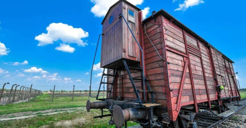 Auschwitz-Birkenau: Guided Tour with Fast Track Ticket - FAQs