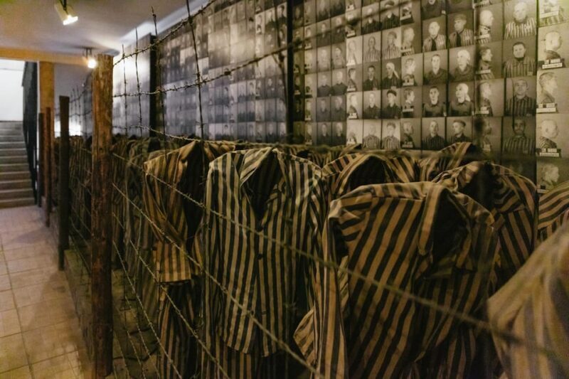 Auschwitz-Birkenau: Skip-the-Line Entry Ticket & Guided Tour - Key Points