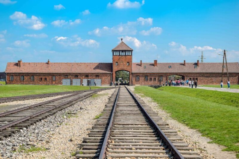 Auschwitz-Birkenau: Skip-the-Line Ticket and Guided Tour - FAQ