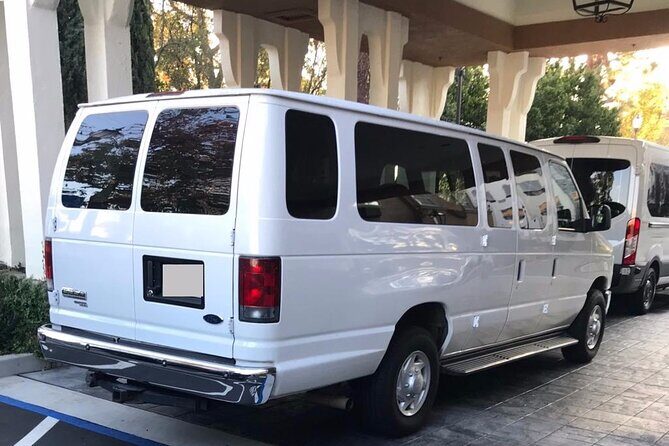 Austin City to Austin-Bergstrom Airport (AUS) - Departure Private Transfer - FAQ