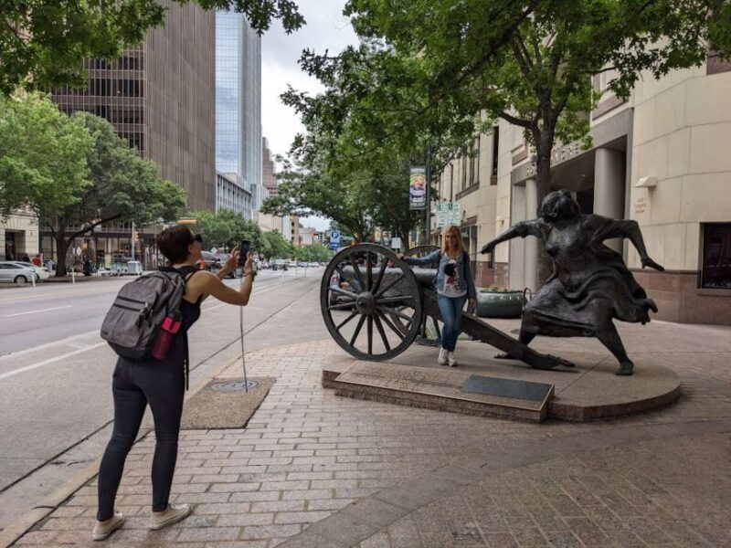 Austin: Downtown History Walking Tour - An Introduction to the Austin Downtown History Tour