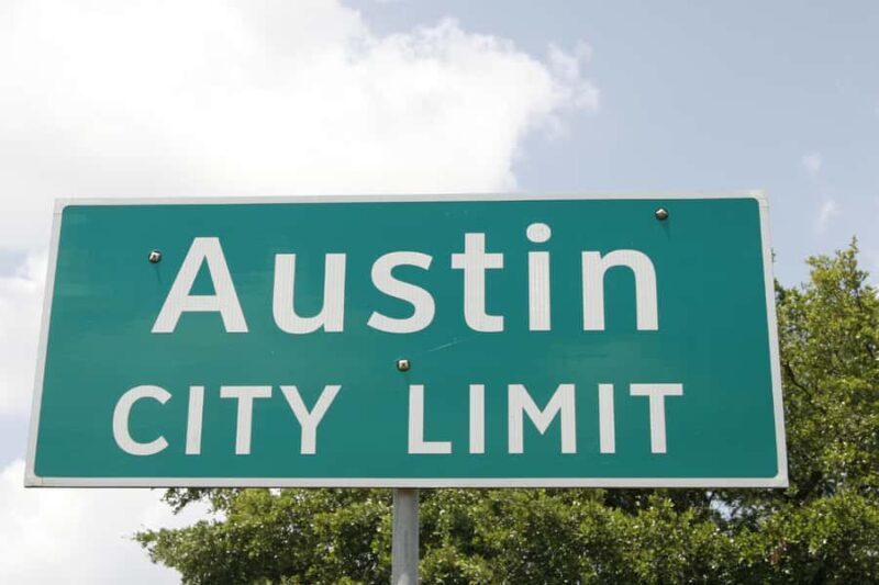 Austin Ghost Tour (Self Guided Audio) - Highlights and Notable Stops