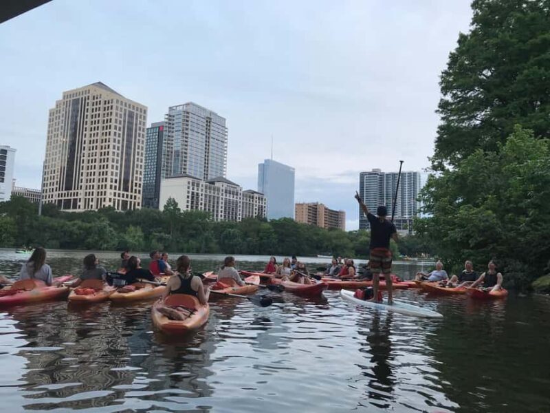 Austin: Guided Bat-Watching Kayak Tour - Discovering the Austin Bat Colony