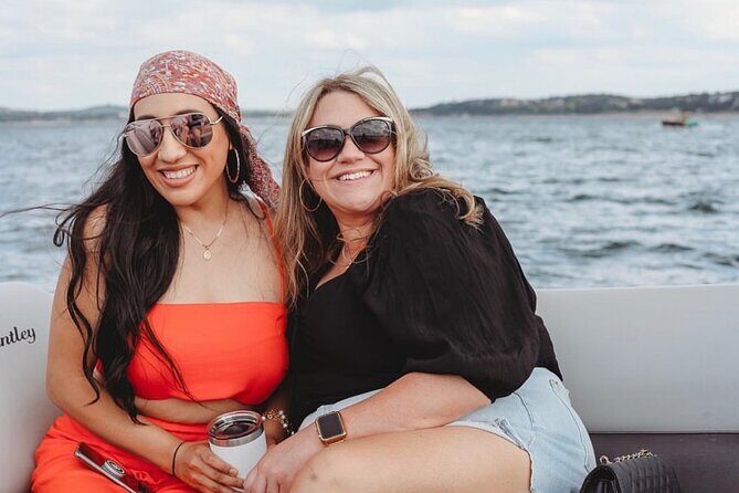 Austin Lake Travis Barge Crawl Bar Hopping Tour by Boat - Why Choose This Tour?