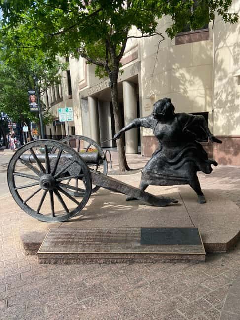 Austin: Morning History Walking Tour of Downtown Austin - Practical Details and Traveler Tips