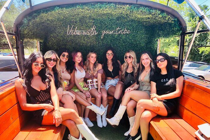 Austin Murals & Mimosas Roofless Party Bus Tour - Who Will Love This Tour?