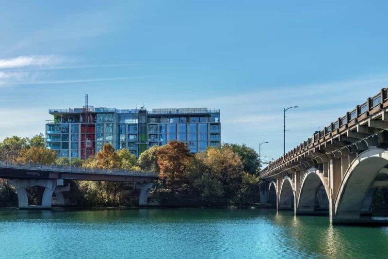 Austin Premium Driving Tour with Texas Capitol & Mt. Bonnell - Introducing the Austin Premium Driving Tour