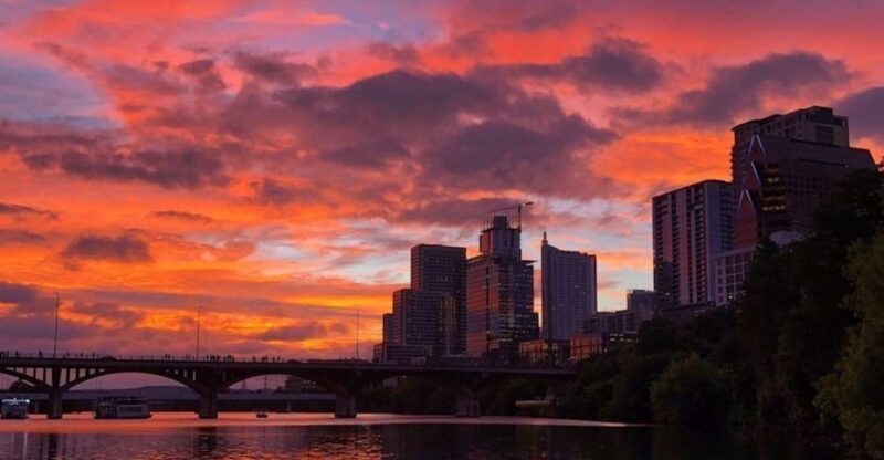 Austin: Sunset Bat Watching Kayak Tour - Who Is This Tour Perfect For?