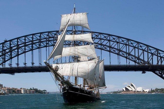 Australia Day Tall Ships Lunch & Race on Sydney Harbour - The Sailing Atmosphere and Group Size