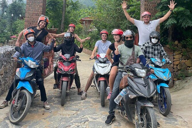 Authentic Ha Giang Loop 3 Days 2 Nights Journey with Alotour - Day 1: From City Streets to Mountain Views