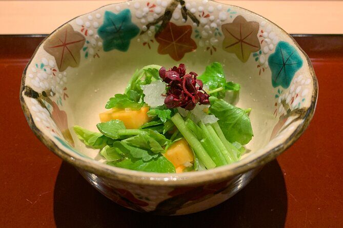 Authentic Kyoto Cuisine Tour with a local guide - Who Should Consider This Tour?