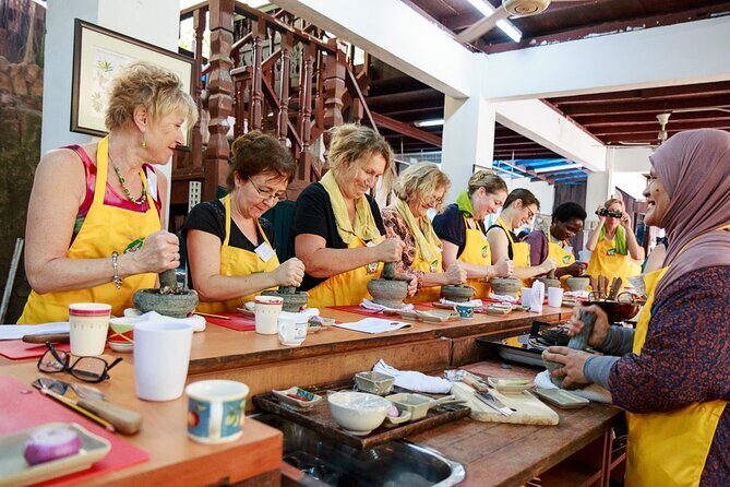 Authentic Malaysian Cooking Class with Market Tour - Frequently Asked Questions