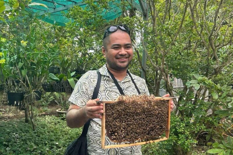 Authentic Mekong Delta: Tuk Tuk, Rowing Boat, Biking Tour - Tortoise Island and Local Agriculture