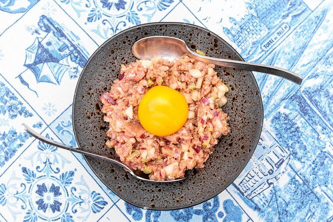 Authentic Portuguese Cooking Class and Dinner in a Lisbon Home - Practical Details