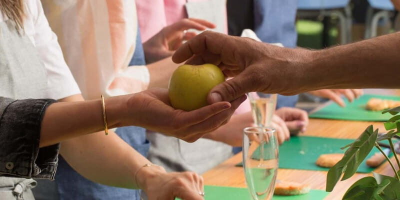 Authentic Premium Paella & Sangria in a Stunning Location - Who Is This Tour Best For?
