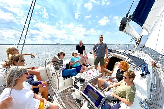 Authentic Sailingtrip "Beyond the Borders of the Port of Hamburg" - The Itinerary Breakdown