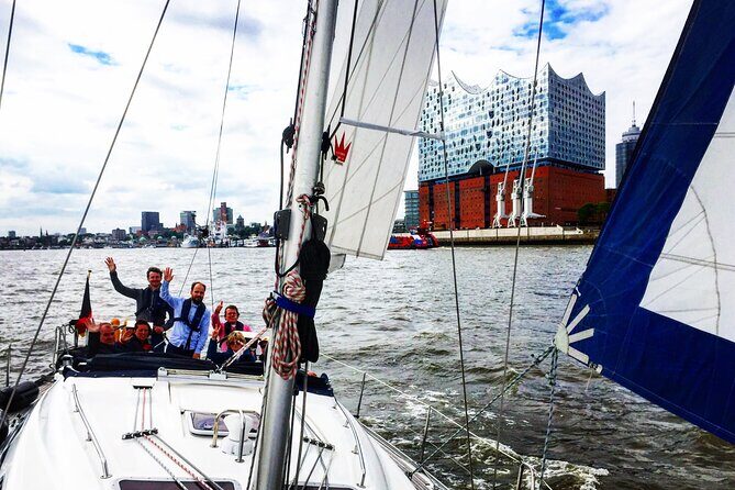 Authentic Sailingtrip "Beyond the Borders of the Port of Hamburg" - Who Will Love This Tour?