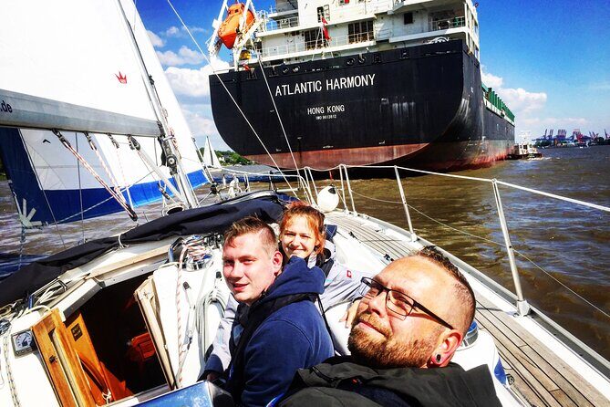 Authentic Sailingtrip "To the Gates of Hamburg" from Wedel - Key Points