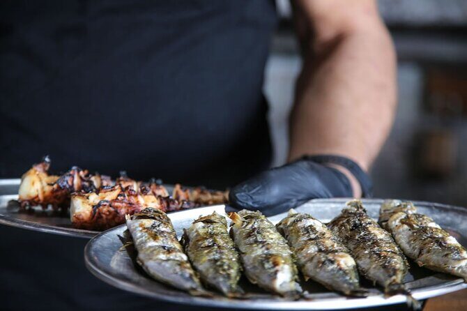 Authentic Tastes of Santorini - In-Depth Look at the Experience