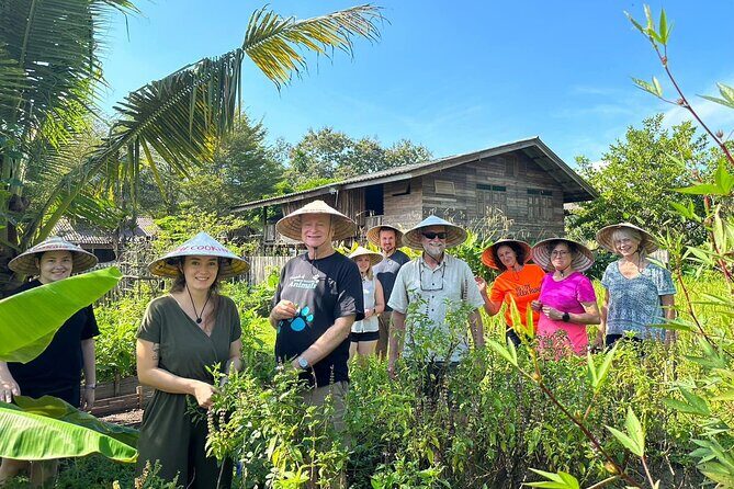 Authentic Thai Cooking Class and Farm Visit in Chiang Mai - Authenticity, Comfort, and Value
